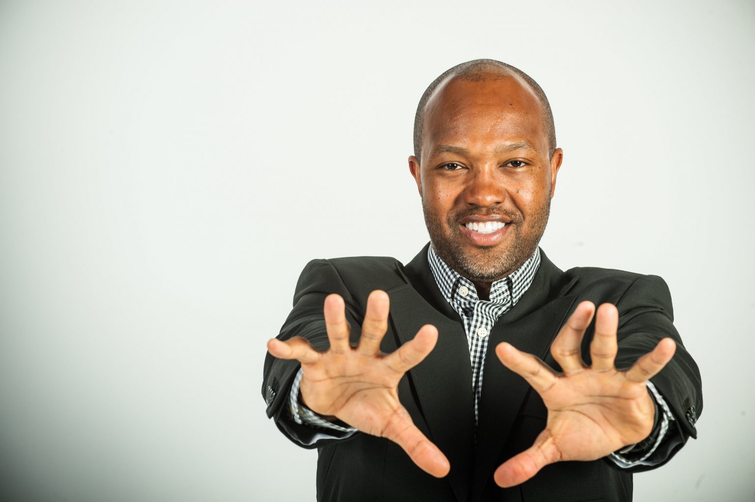 Q&A with Torry Holt: Former NFL Star and NCSU Student - WALTER Magazine