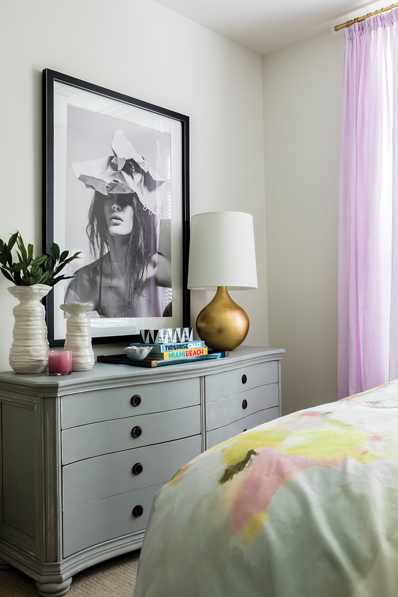 Chic Retreat: Springy Colors Welcome Empty Nesters to North Carolina ...