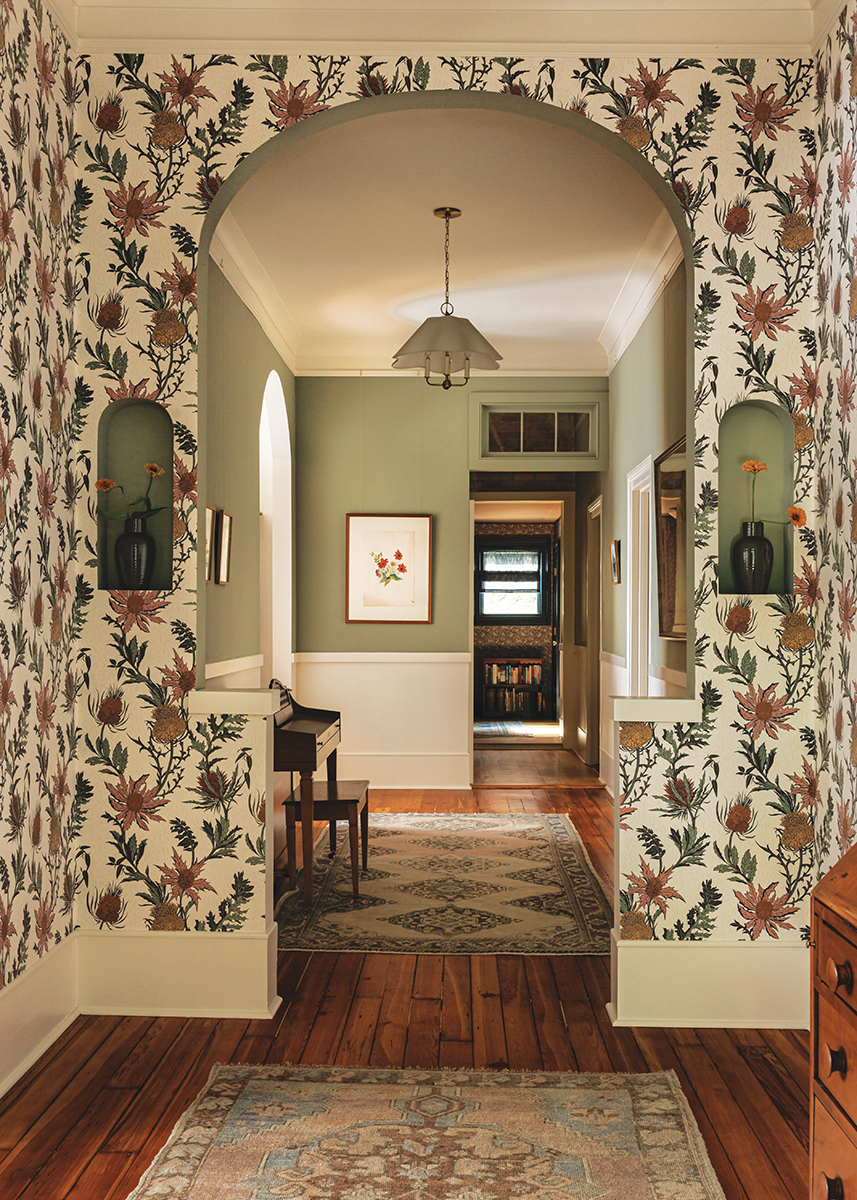 Traditions & Tones in Historic Oakwood - WALTER Magazine